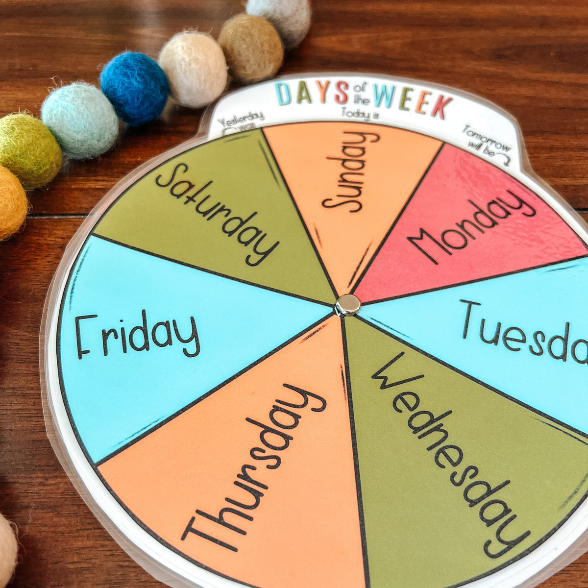 Days Of The Week Printable Wheel – Arrows And Applesauce
