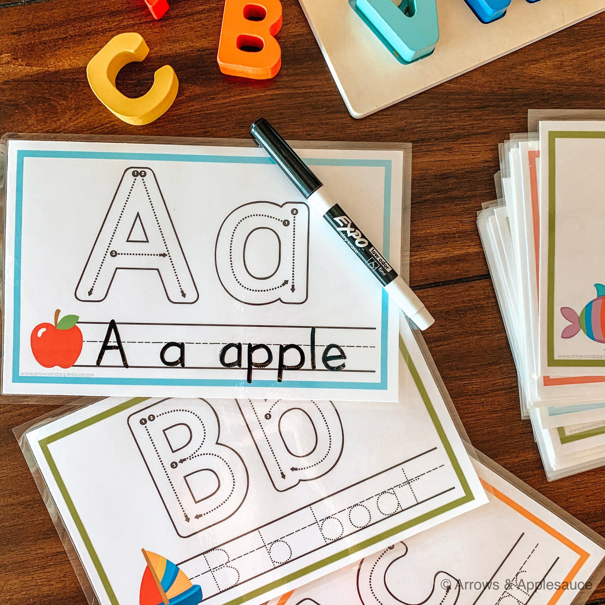 Oversized Printable Alphabet Flashcards – Arrows And Applesauce